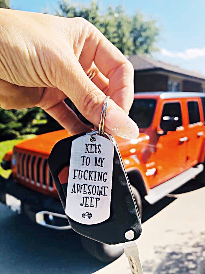 Stylish Jeep Keychain – OffGrid Store